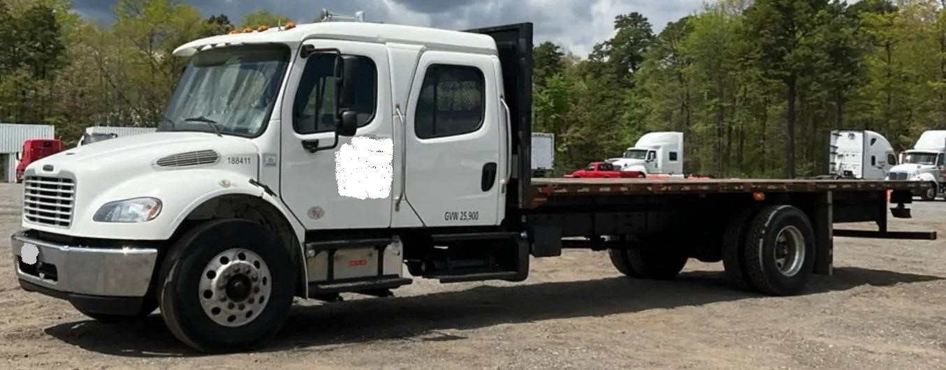 2018 FREIGHTLINER BUSINESS CLASS M2 106 - Johnson Truck Center