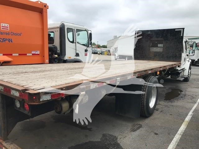 2018 FREIGHTLINER BUSINESS CLASS M2 106 - Johnson Truck Center